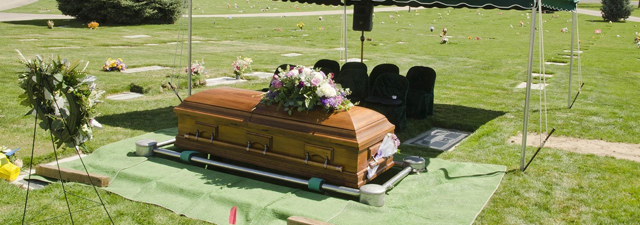 5 Best Caskets - Nov. 2025 - BestReviews