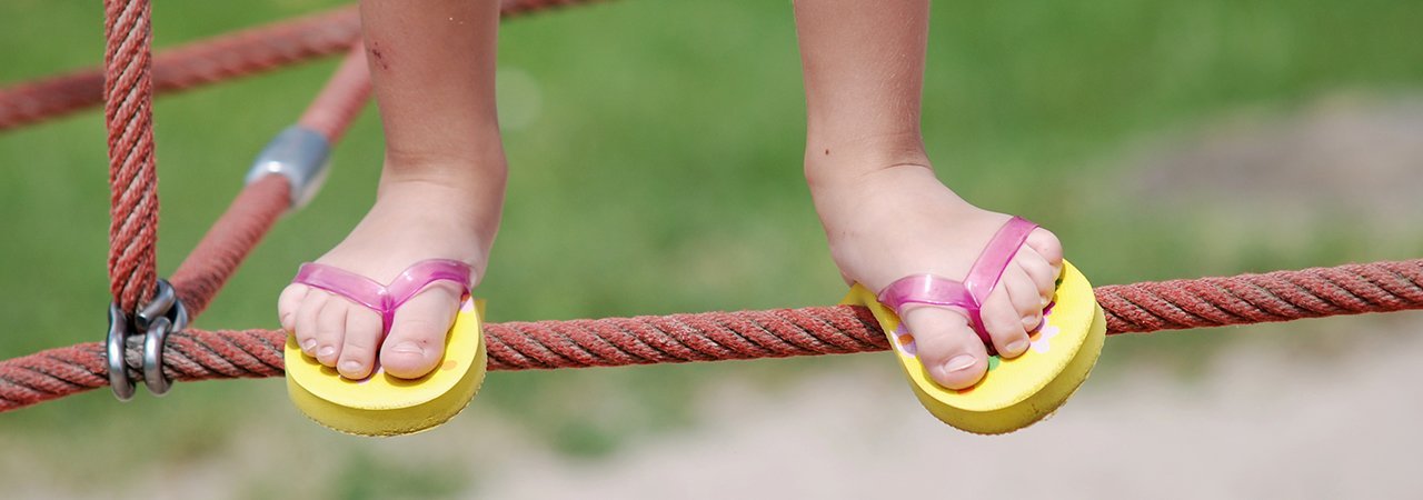 5 Best Flip Flops for Kids - Oct. 2025 - BestReviews