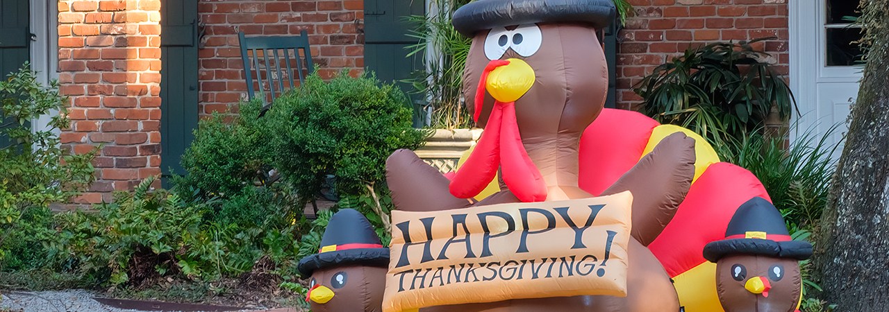 5 Best Thanksgiving Inflatables