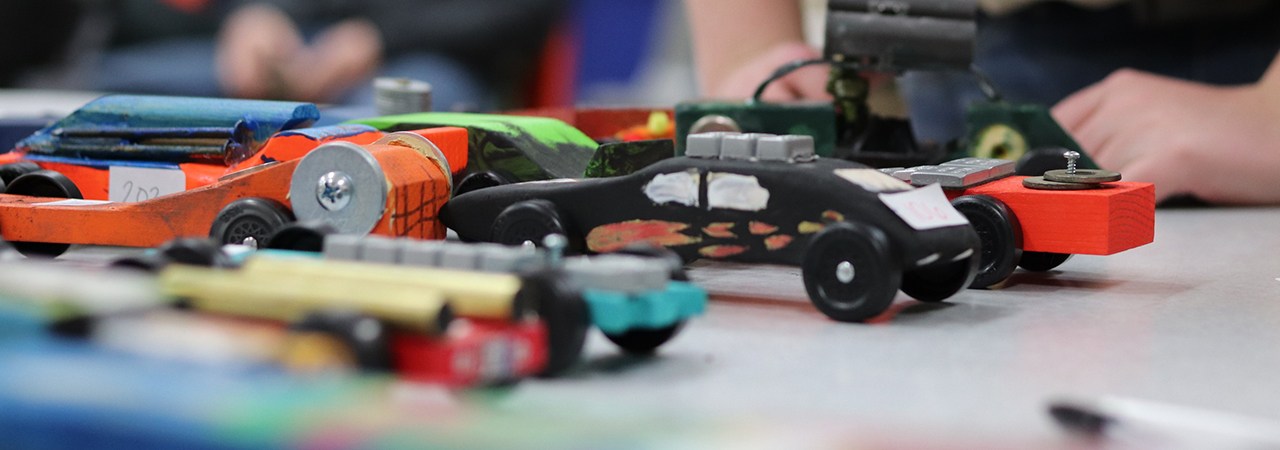 5 Best Pinewood Derby Sets - Dec. 2025 - BestReviews
