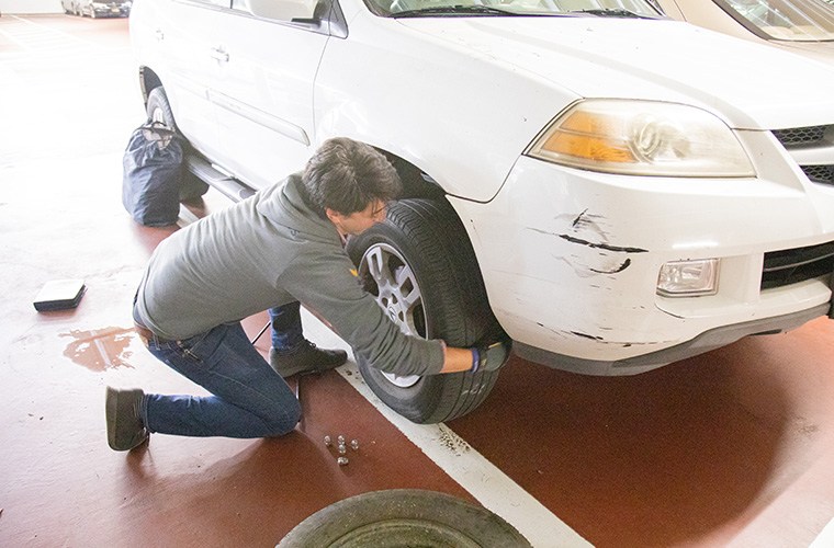 How to change a flat tire