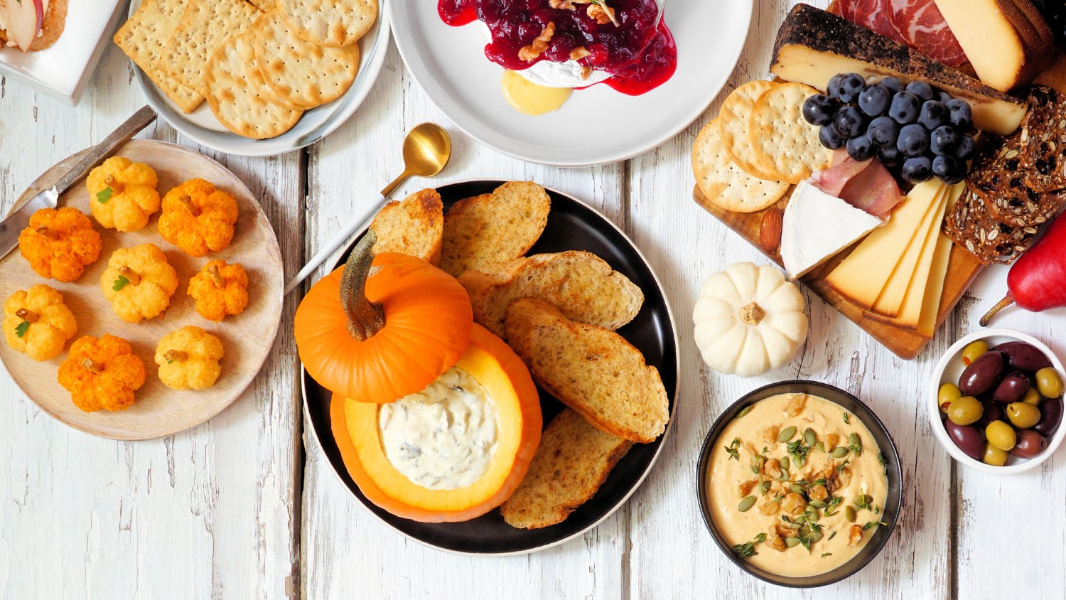 ‘Dipsgiving’ is the new low-maintenance Thanksgiving trend