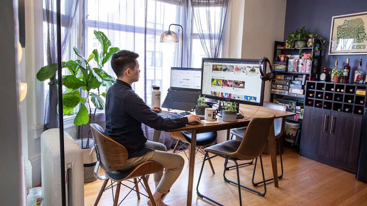 How to maximize a WFH setup in small spaces