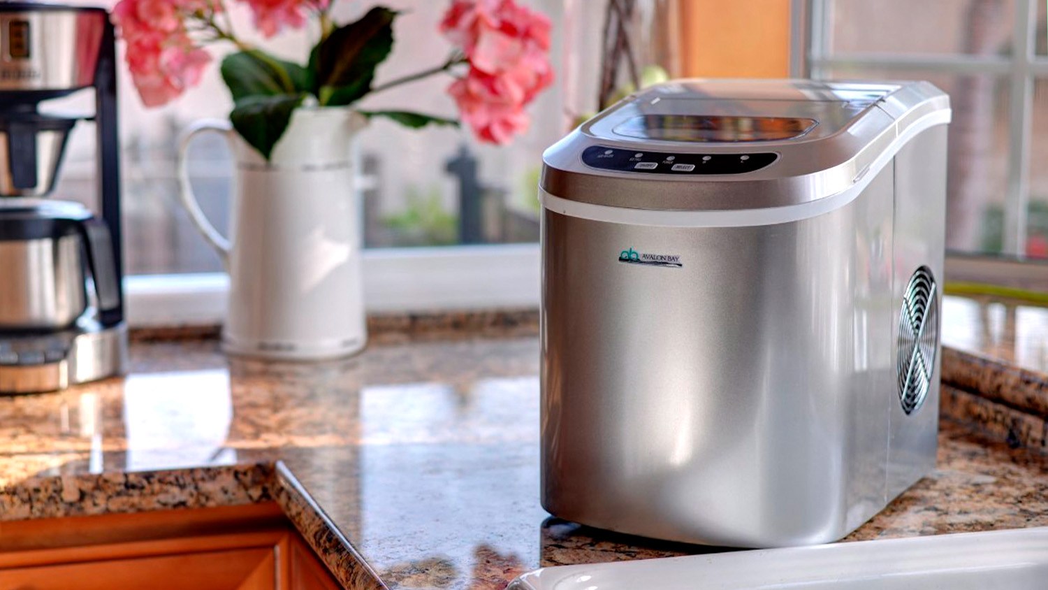 Get Sonic-style ice at home with these nugget ice makers