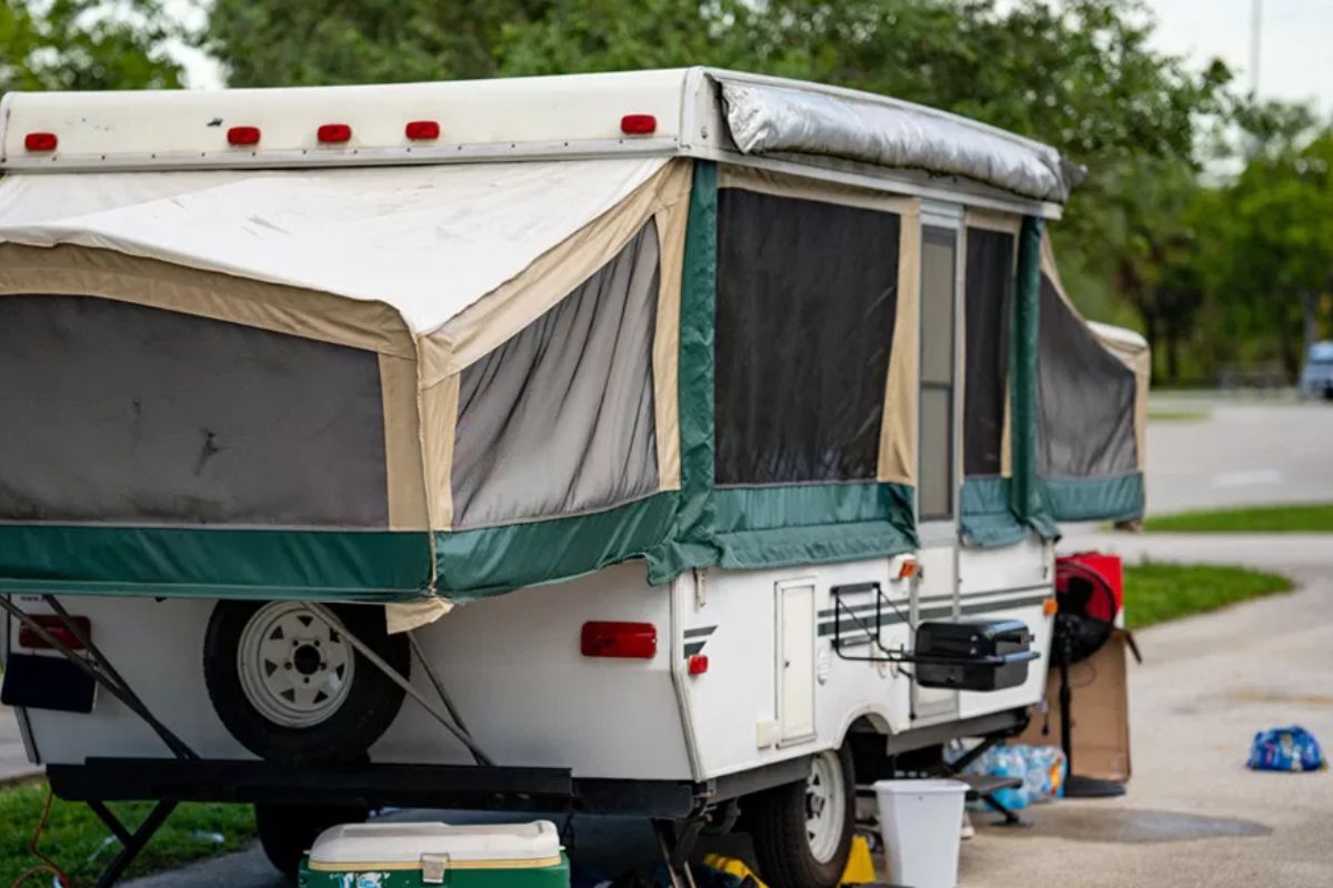 6 best pop-up camping gear you need before your next getaway