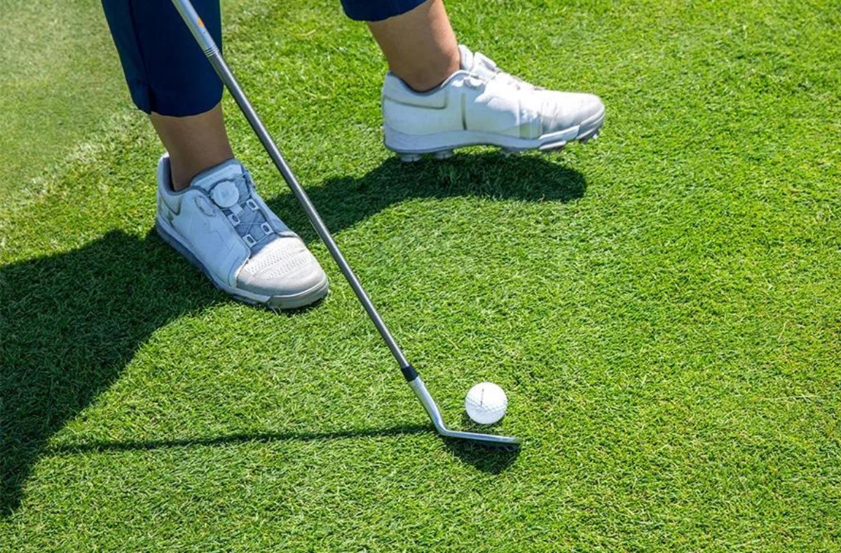 Everything you need to enjoy a day of miniature golf