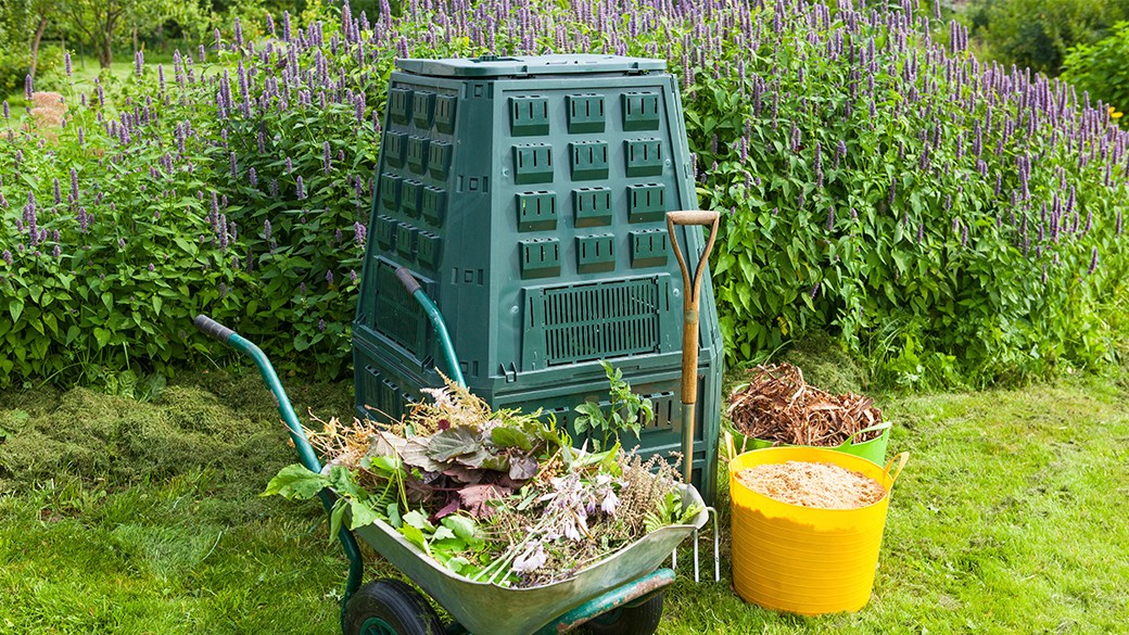 Best composter for fall leaves
