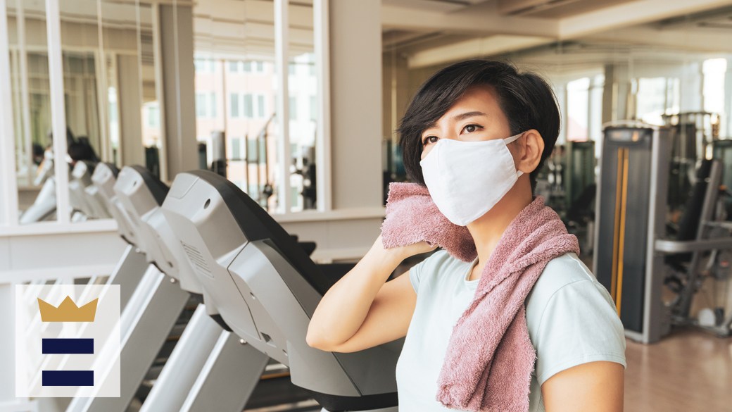 How to use a cloth face mask while exercising