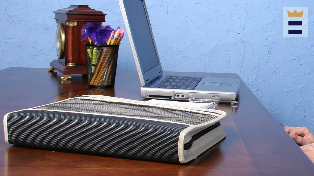 Evolution of the trapper keeper