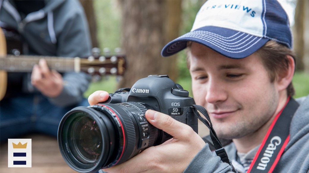 Digital camera vs. DSLR