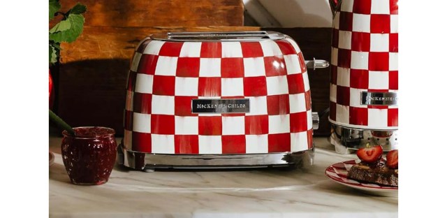 Oprah's ‘Favorite Things’ list for 2025 is finally here