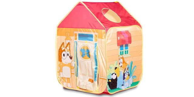 These wildly popular Bluey toys are the gifts of the season